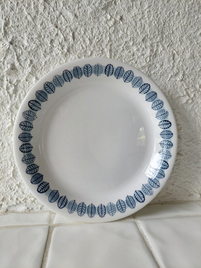 11 ARABIA LINNEA Rare Plates Pattern Designed by Raija Uosikkinen and ...