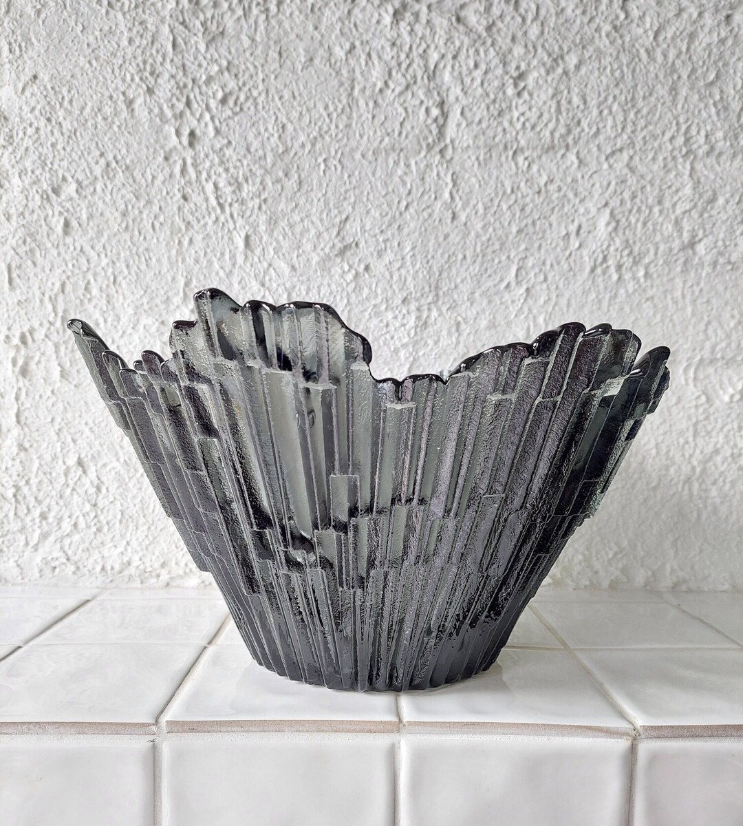 BIG SNAPPHANE GLASBRUK Swedish Design Glass Bowl From Mid Century in a ...