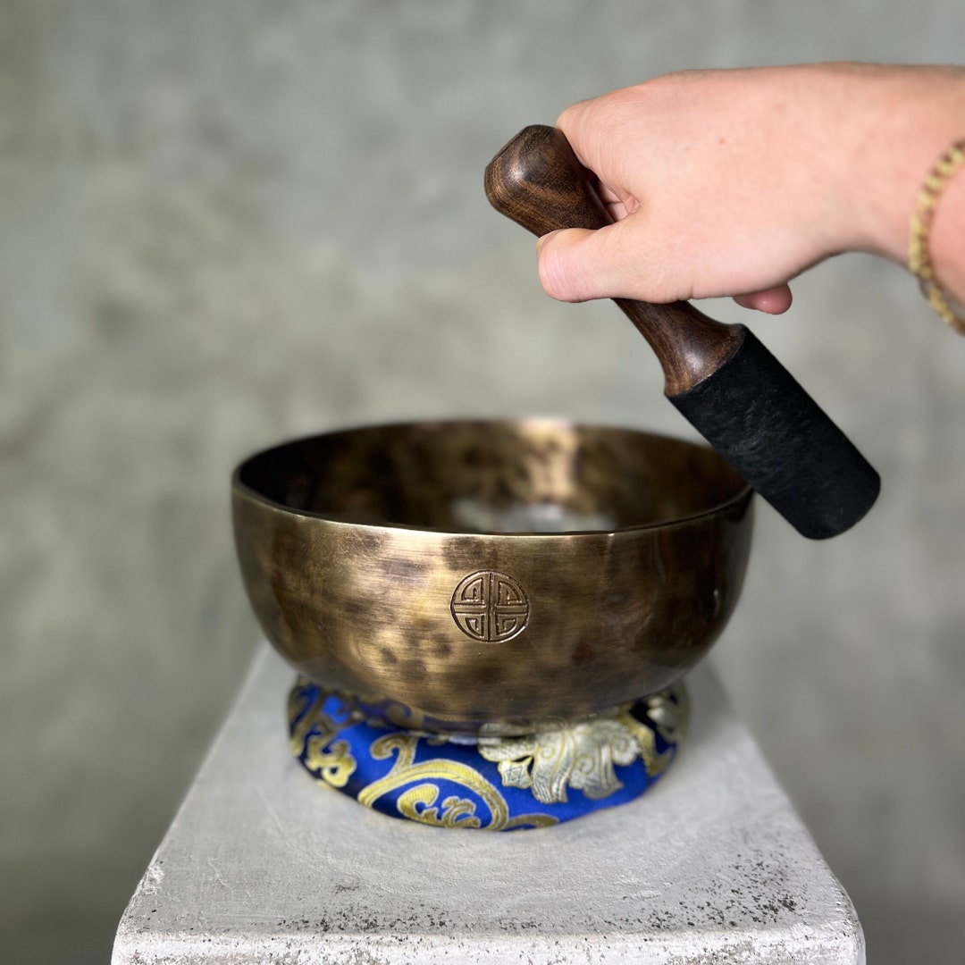 Handcrafted Full Moon Singing Bowls for Spiritual Awakening , 7 Metals ...