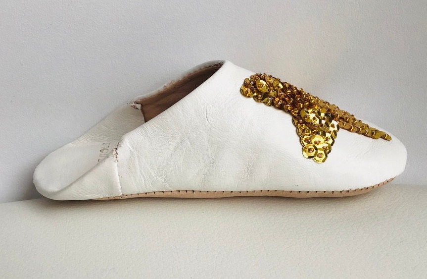 Round Slippers in White Leather, Embroidered With Gold Sequins for ...