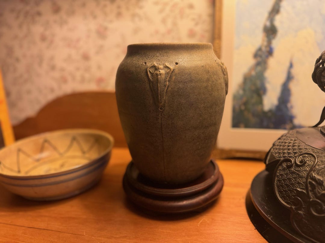 Richard Freiwald Beetle Vase Matte Green Arts and Crafts Pottery - Etsy