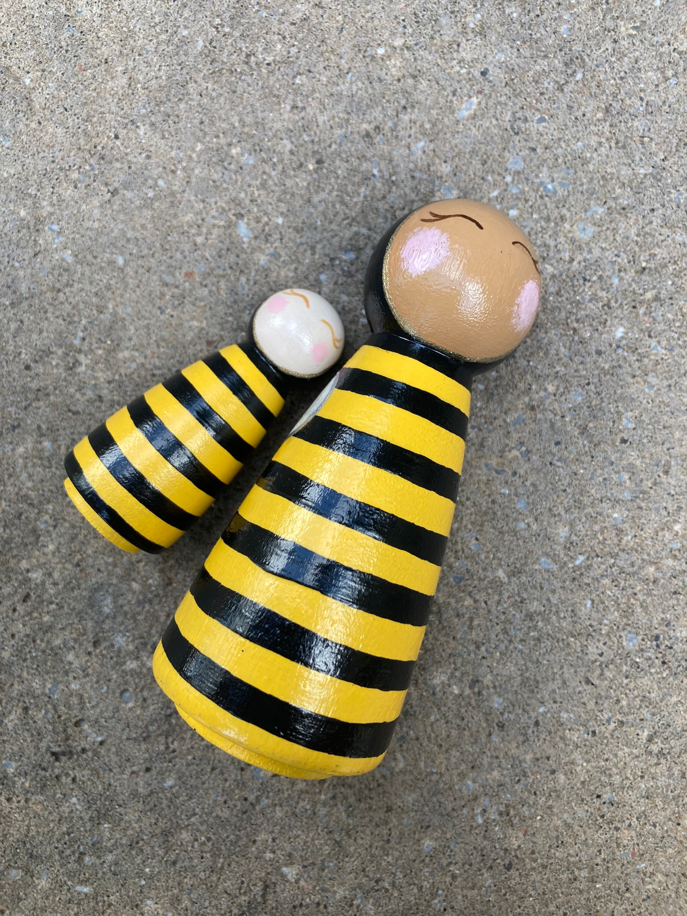 Bee Peg Doll - Bumblebee Peg Doll - Bee Toy - Bee Collectible - Wooden ...