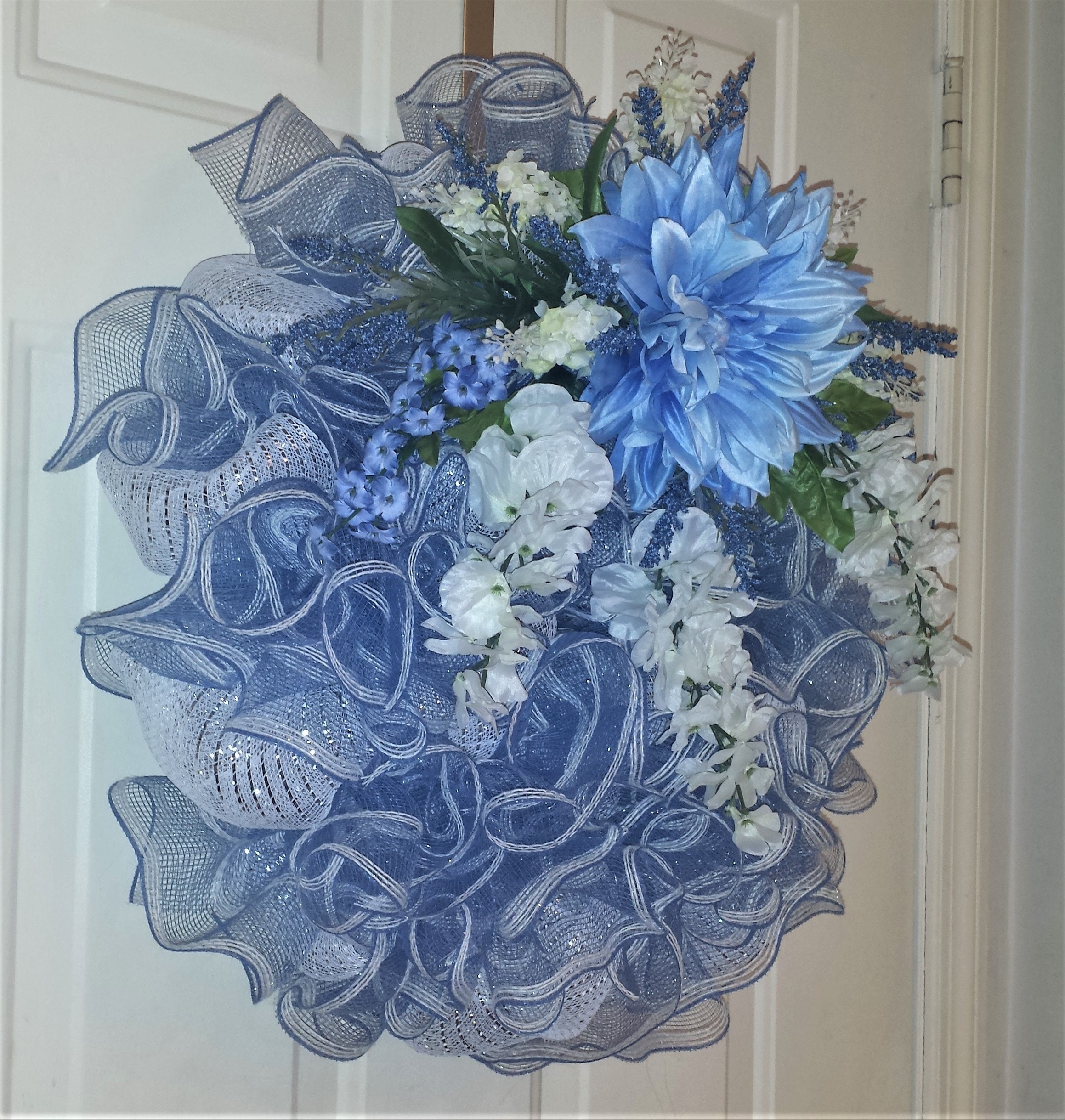 Blue Wave Wreath is an Everyday Door or Wall Decor With Blue | Etsy