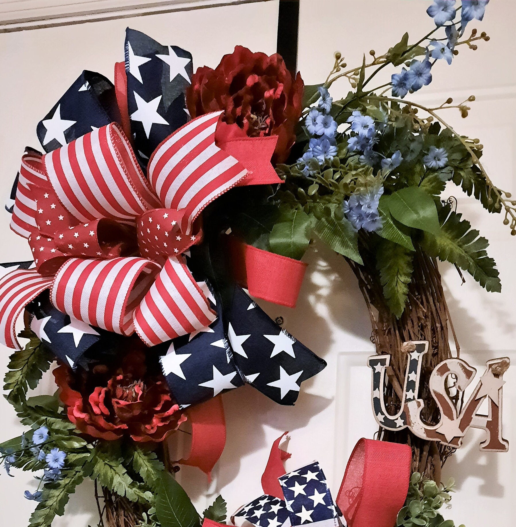 Americana Red White and Blue, Farmhouse, Oval Grapevine, Floral Wreath ...