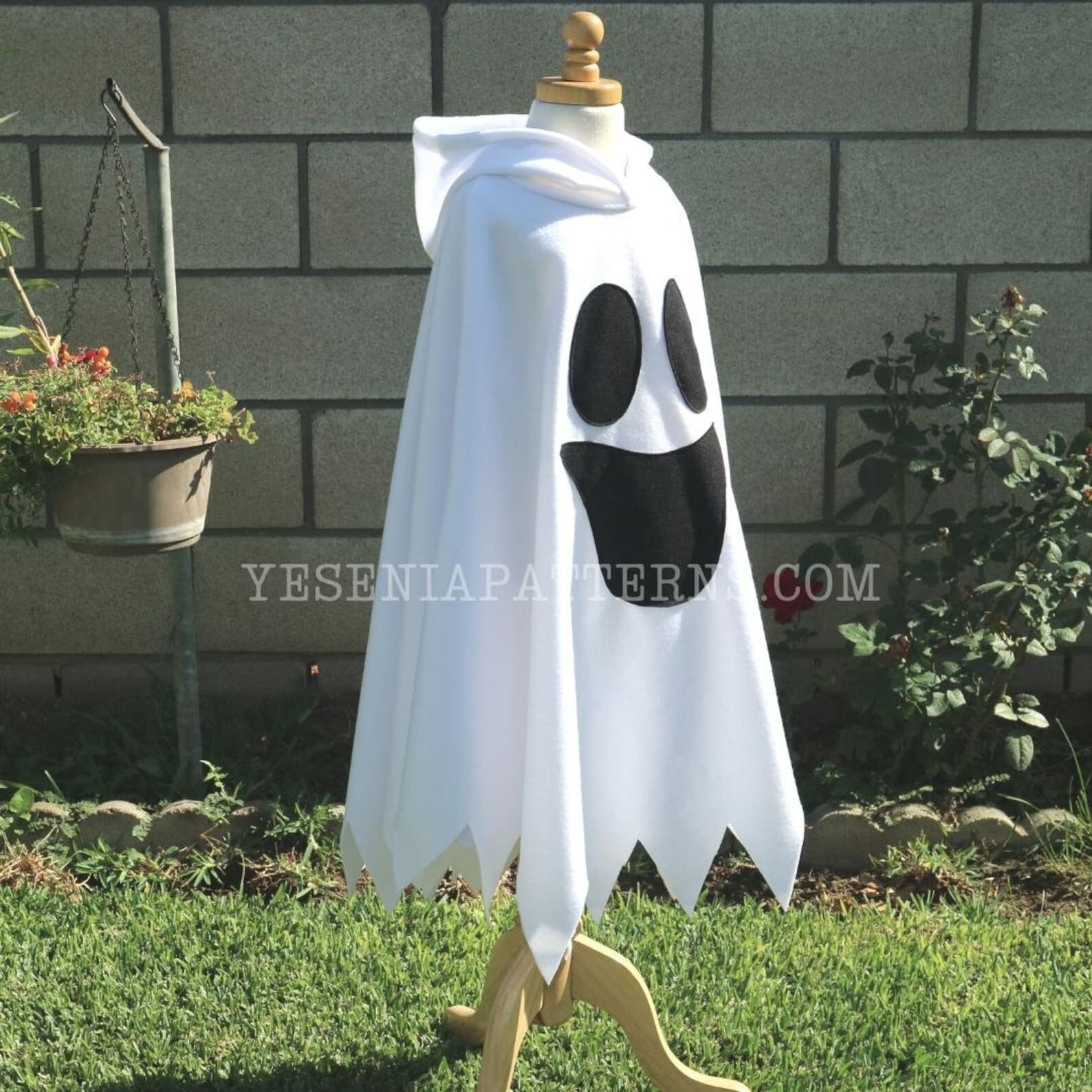 Happy Ghost Poncho With Jagged Edges Halloween Ghost Costume - Etsy