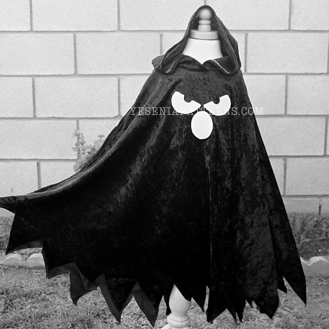 READY TO SHIP - Velvet Spooky Surprised Ghost Poncho With Jagged Edges ...