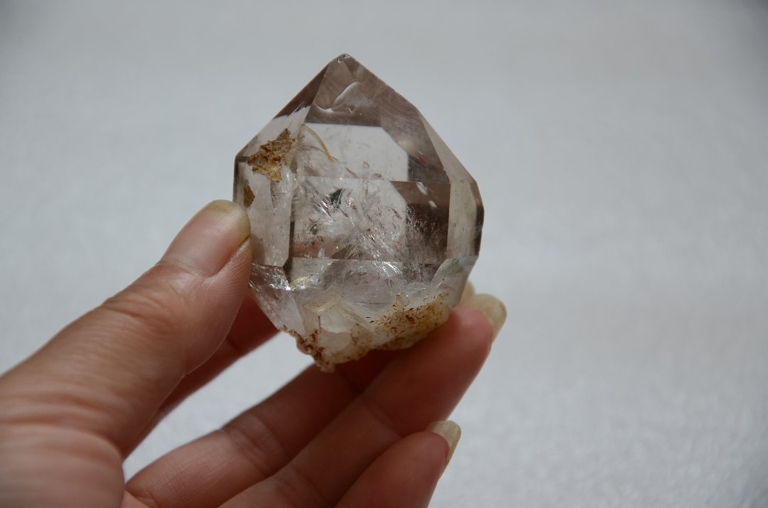 Real Himalayan Natural Tibet High Altitude Clear Rainbow Crystal Quartz ...