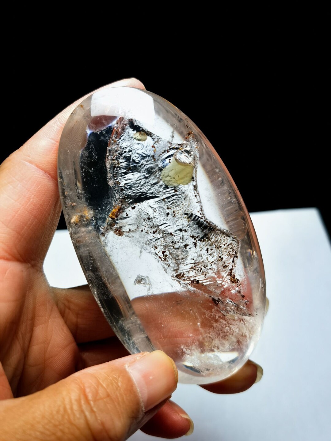 Rarest Collection Clear Tibetan Petroleum Enhydro Crystal Quartz Oval 1 ...