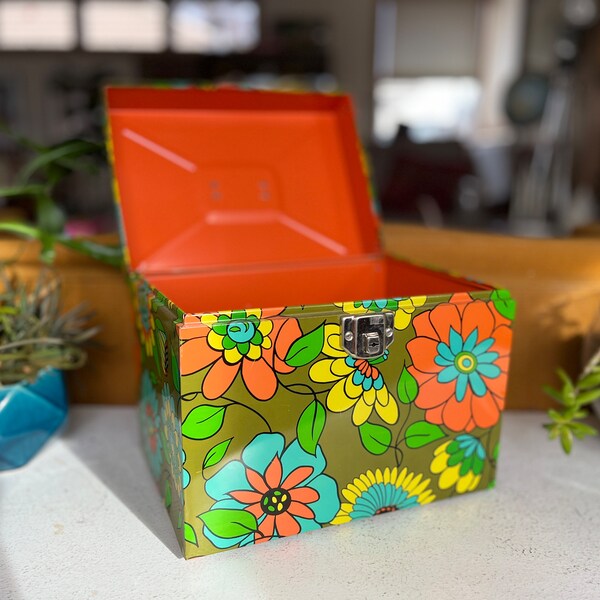 Vintage 1960s Box - Etsy