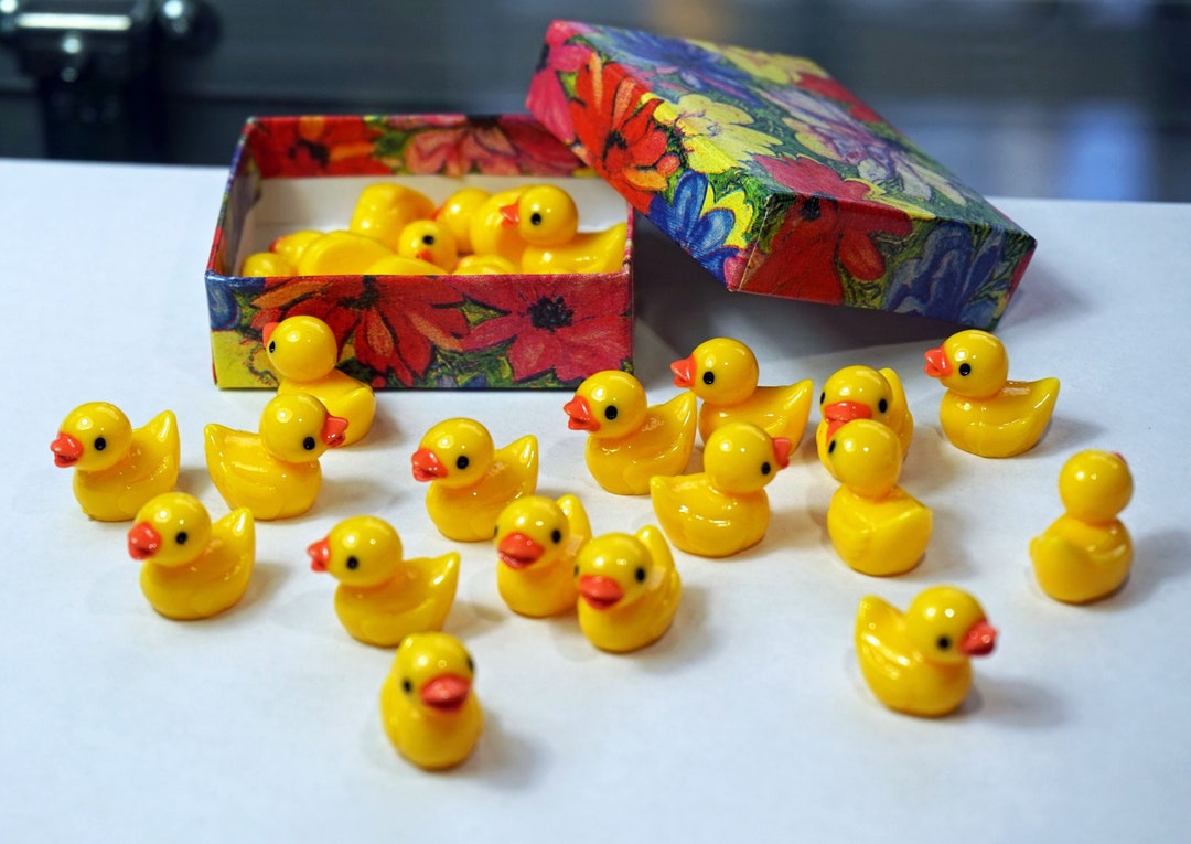 MINI DUCKIES - 16mm Tiny Miniature DUCKY - Dollhouse Duck - 3d Mini ...