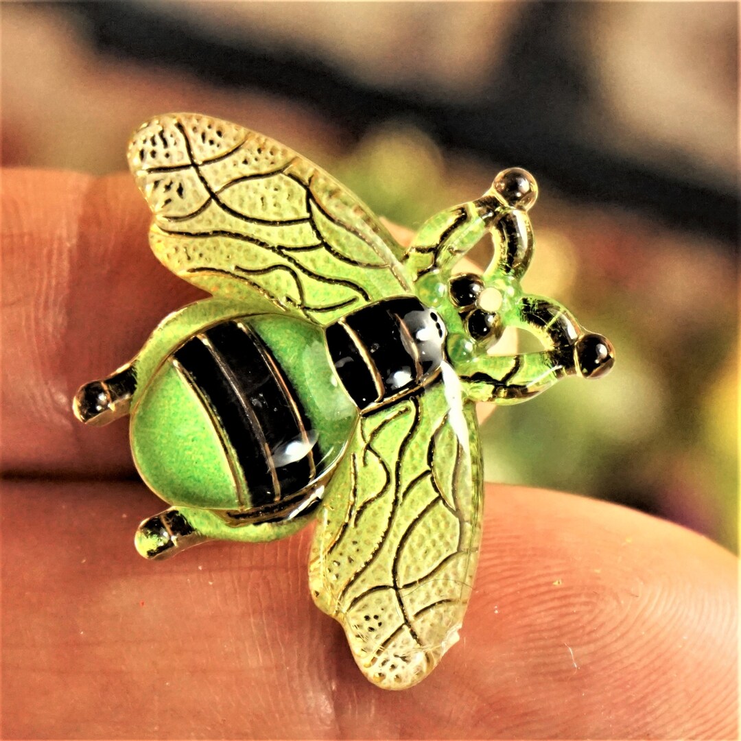 RESIN BUMBLE BEES, 10 Pcs Gift Box, 3D Flat Back Bees for Craft, Small ...