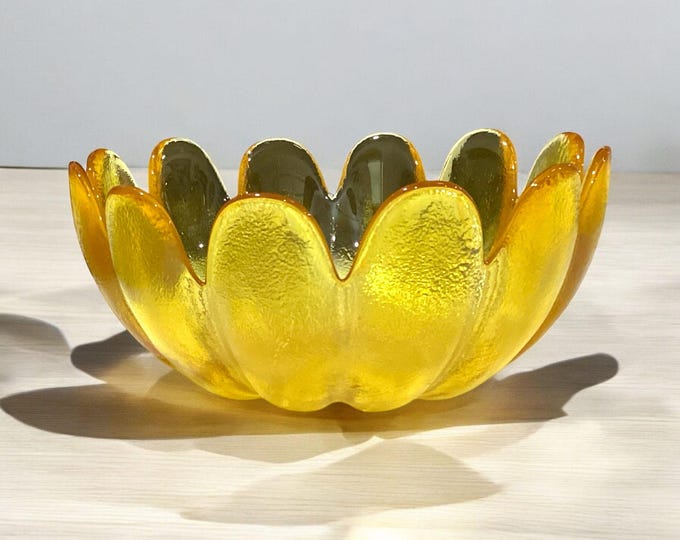Indiana Uranium Glass Lotus Flower Amber Bowl - She GLOWS! - Etsy