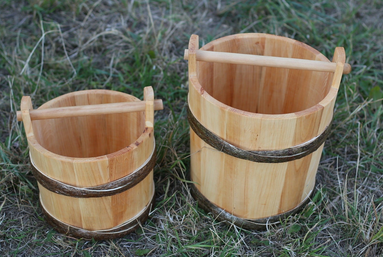 Historical Wooden Bucket 10 litres | Etsy