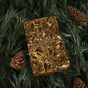 Gold Metallic Texture Wrapping Paper, Luxury Foil Crinkle Gift Wrap ...