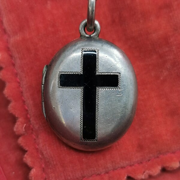 Locket With Cross - Etsy