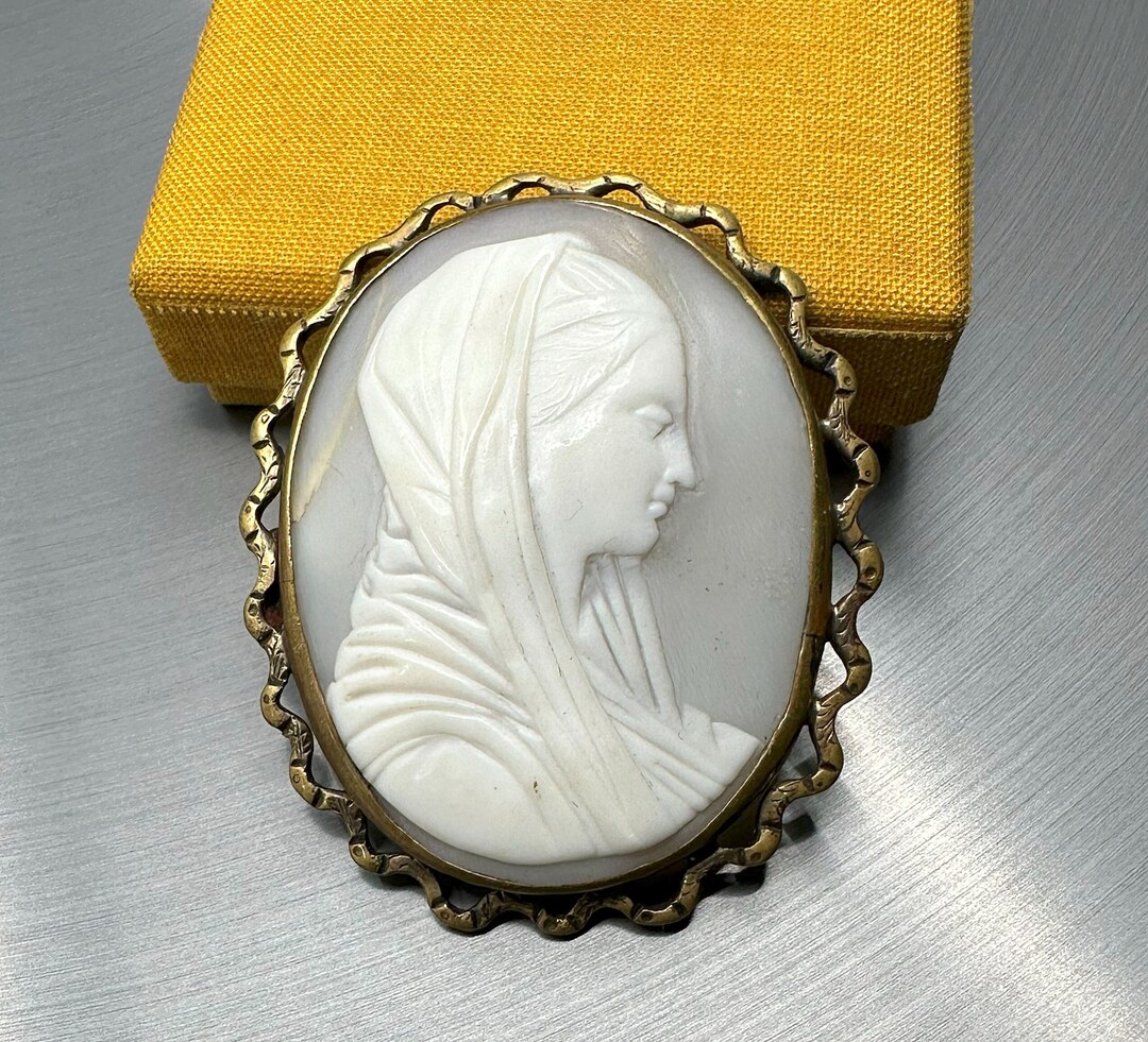 Antique Religious Brooch Virgin Mary Brooch German Catholic - Etsy
