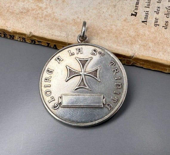 Vintage Religious Medal, Virgin Mary, Trinity Medal, … - Gem