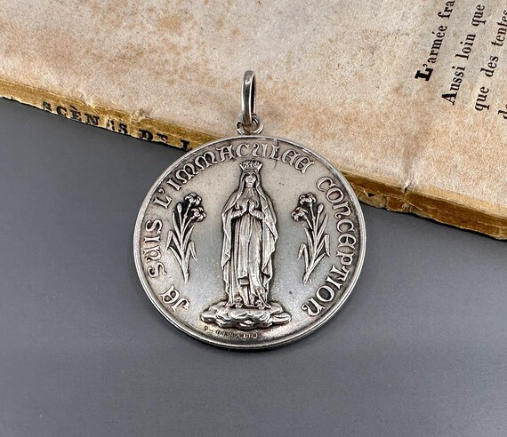 Vintage Religious Medal, Virgin Mary, Trinity Medal, … - Gem