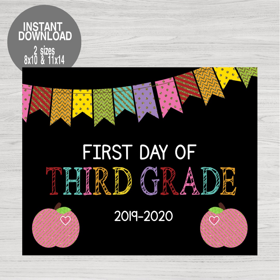 Apple First Day of School Printable Chalkboard Sign, Glitter First Day ...