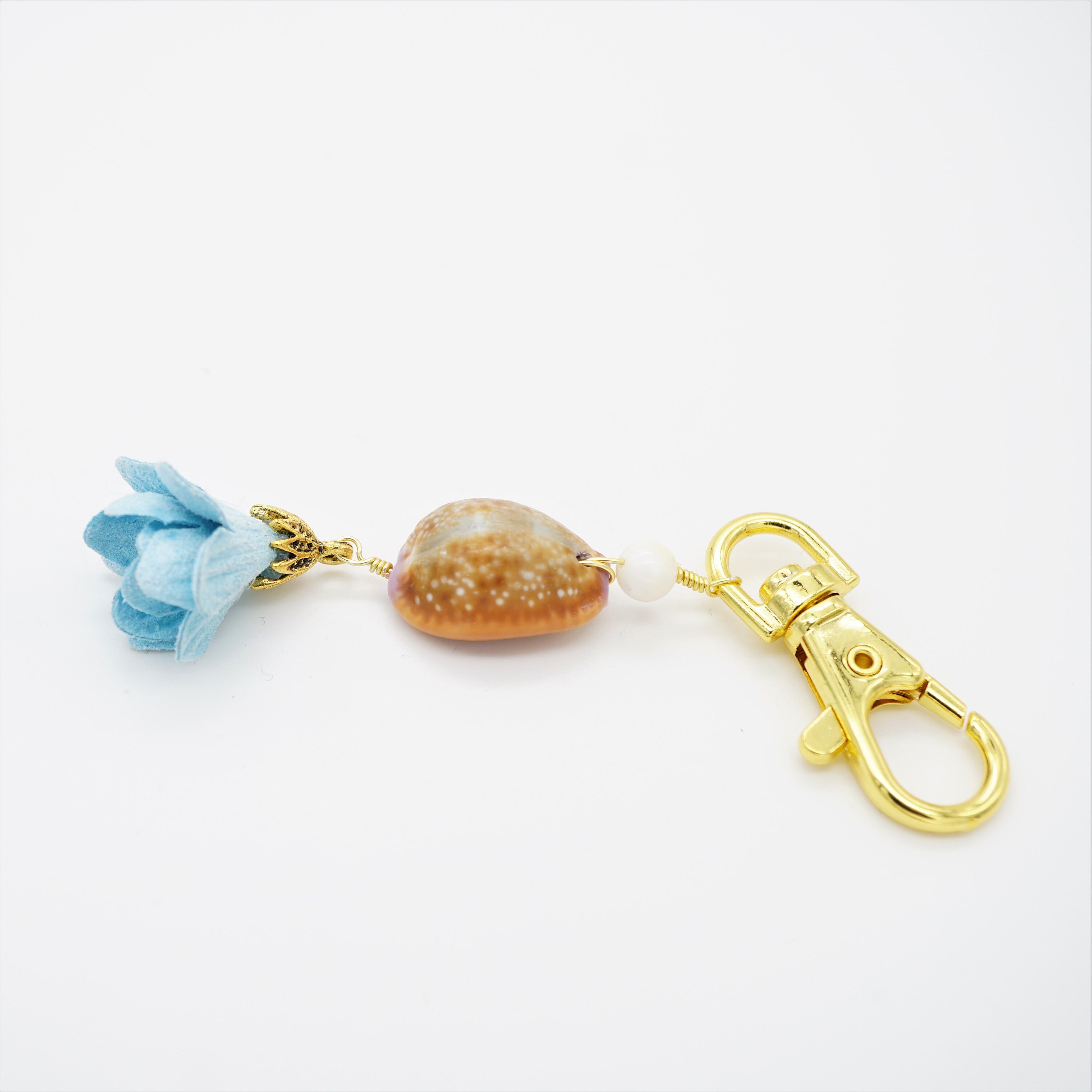 Handbag Accessory Tropical Key Chains, Hawaiian Seashell Key Chain ...