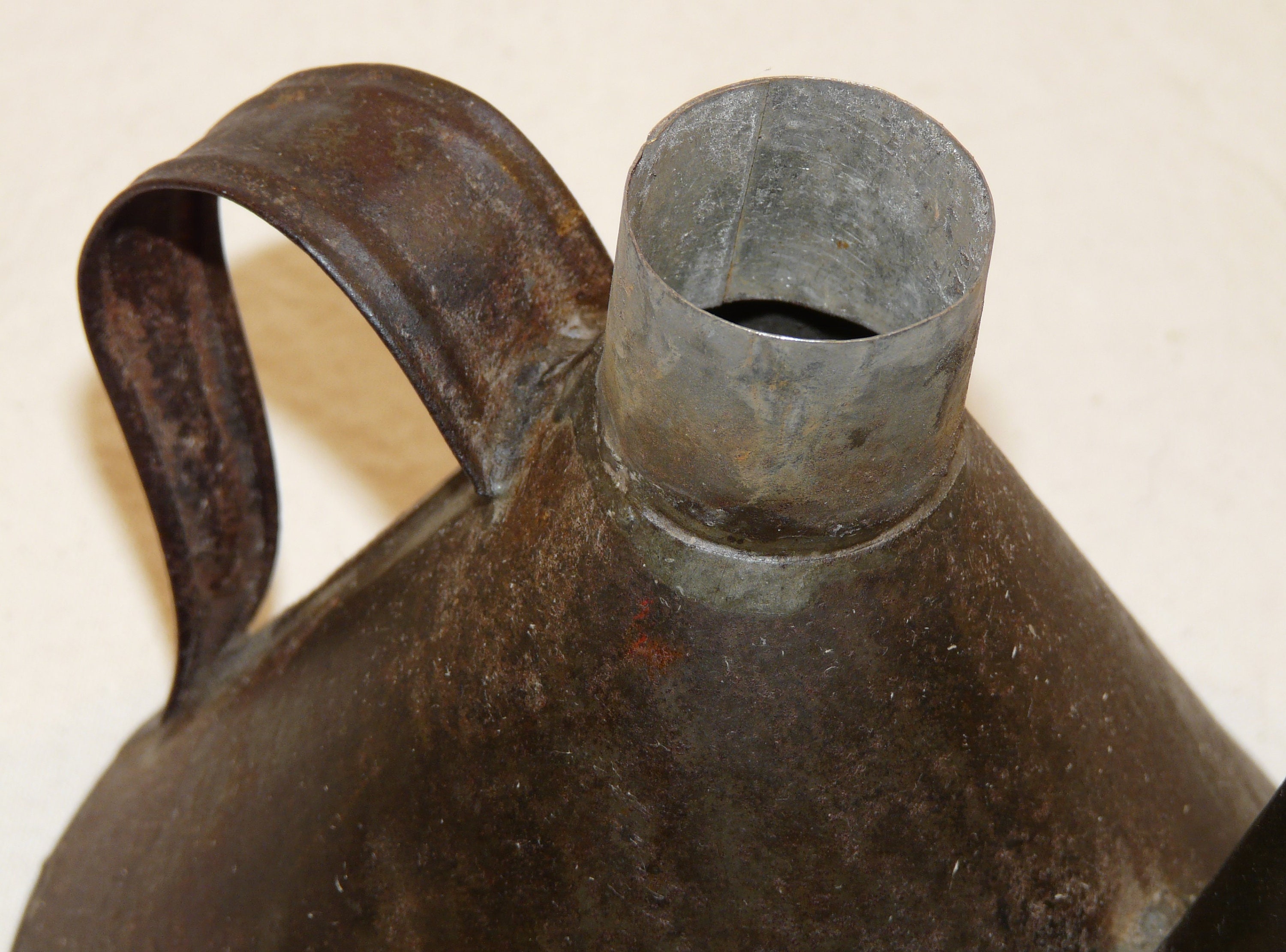 Unusual Vintage Tin Conical Oil Can W/ Lid Early Piece of Automoble ...