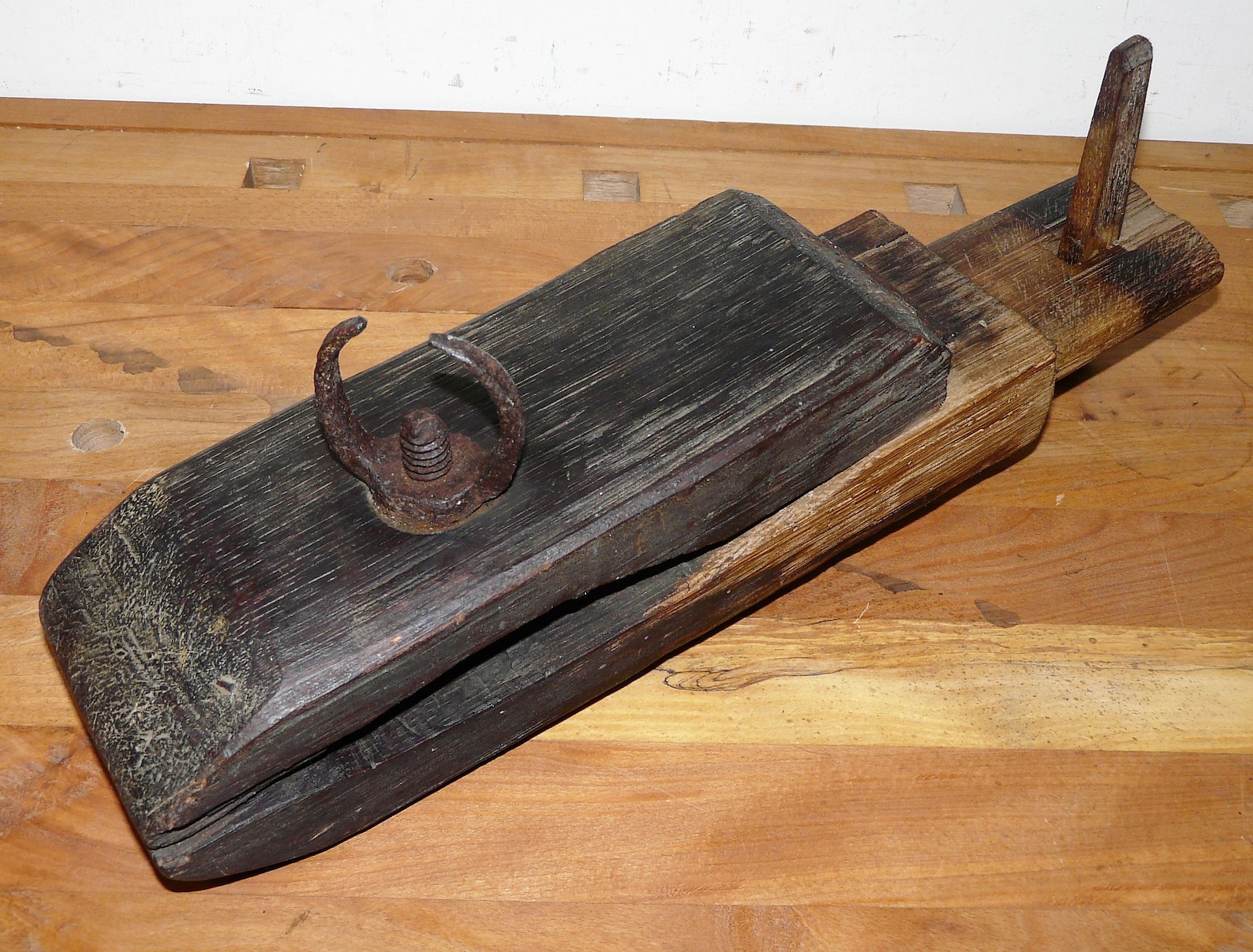 Antique Harness Makers Saddle/Leather Work Bench Vise w/ Forged Iron ...