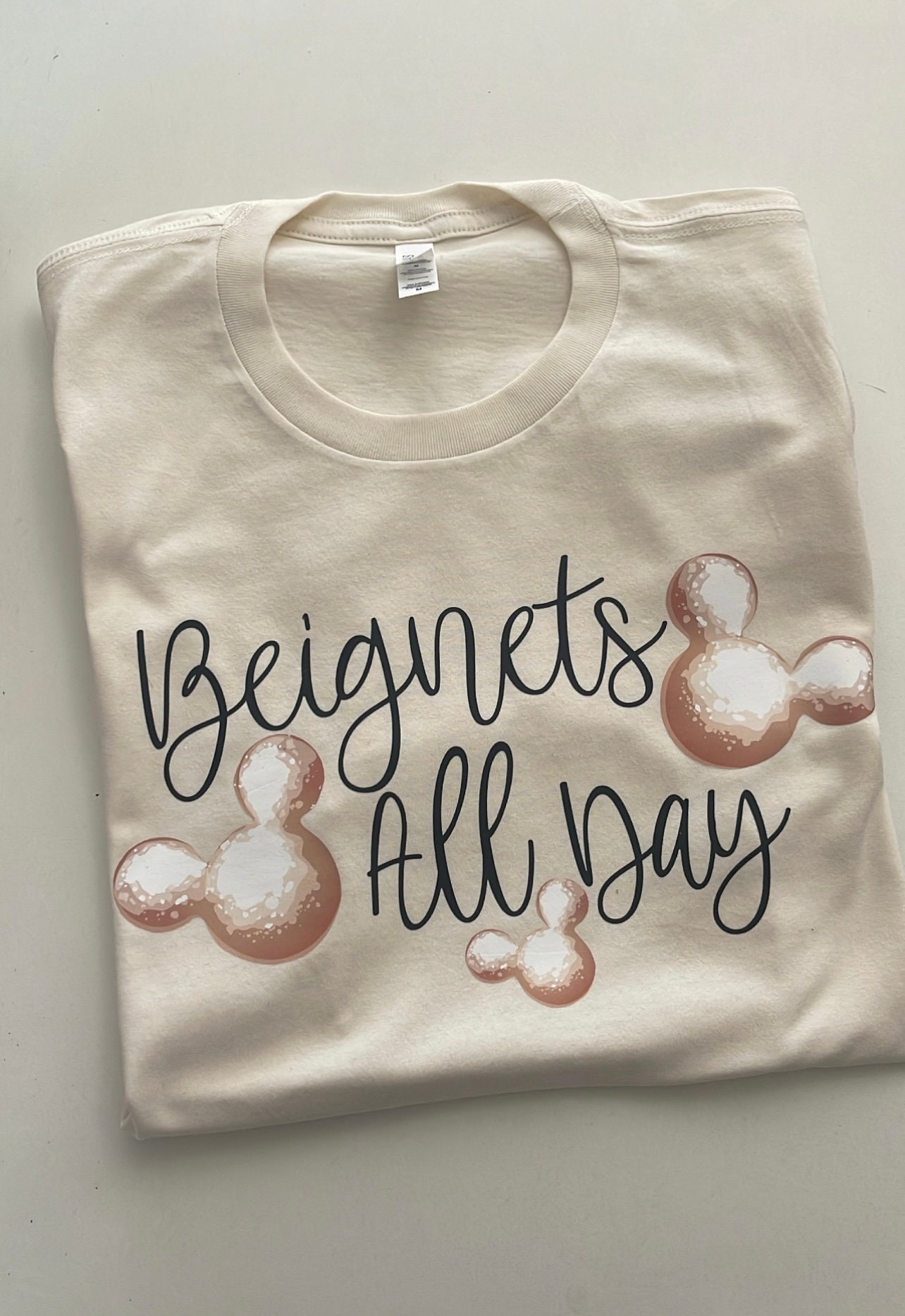 Disney Beignets All Day T-shirt - Etsy