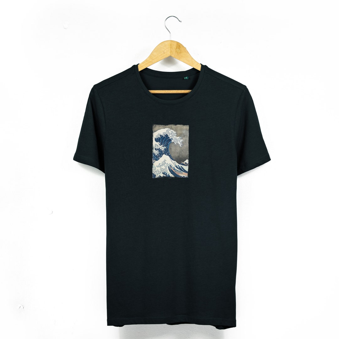 Unisex Hokusai Japanese Print T-shirt | Classic Japanese Art the Great ...