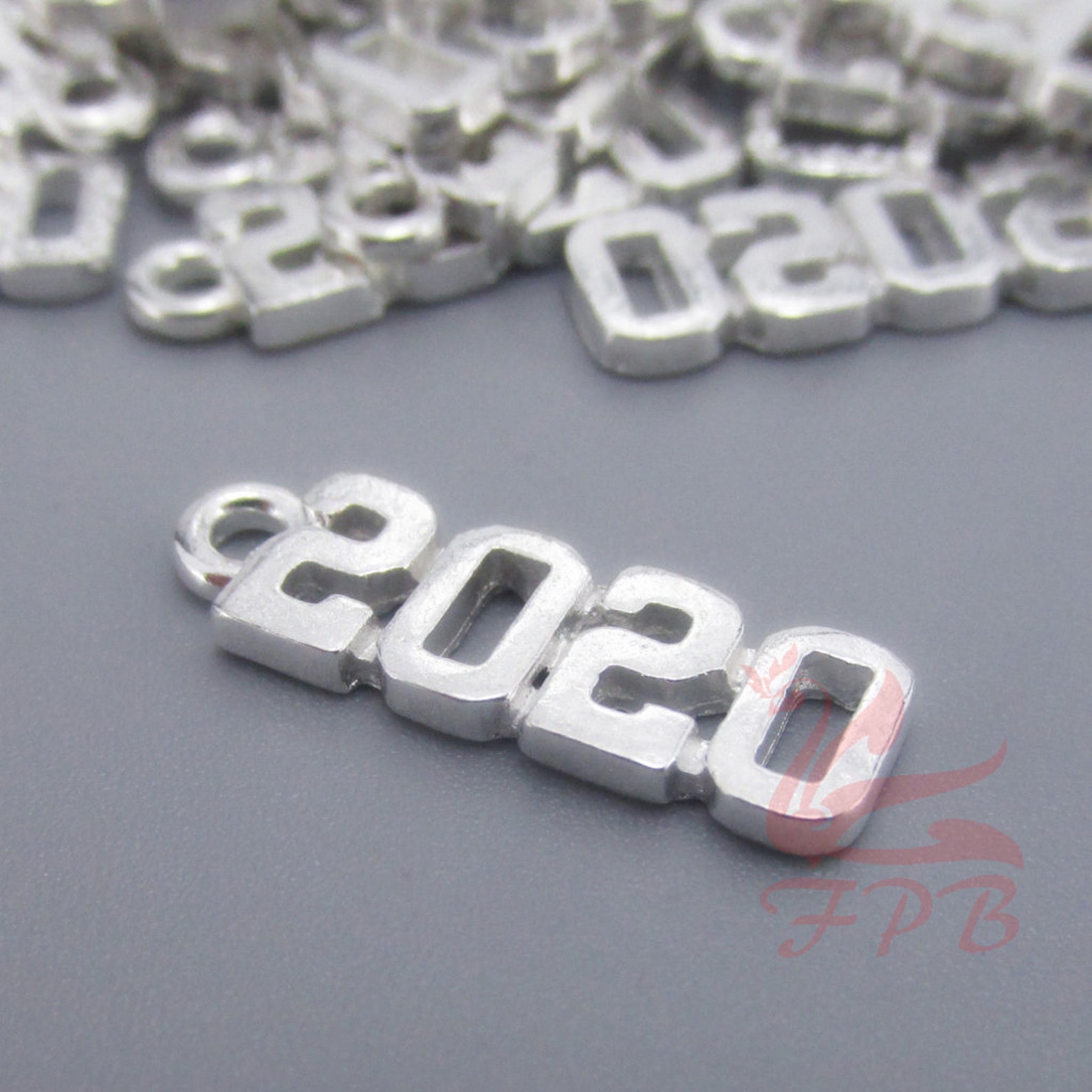 10 Year 2020 Charms 20mm Wholesale Rose Gold Plated Pendants GC0216244 ...