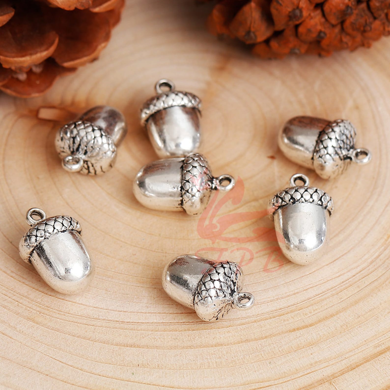 5 Acorn Charms 17mm Wholesale Antiqued Gold Plated Autumn Pendants ...
