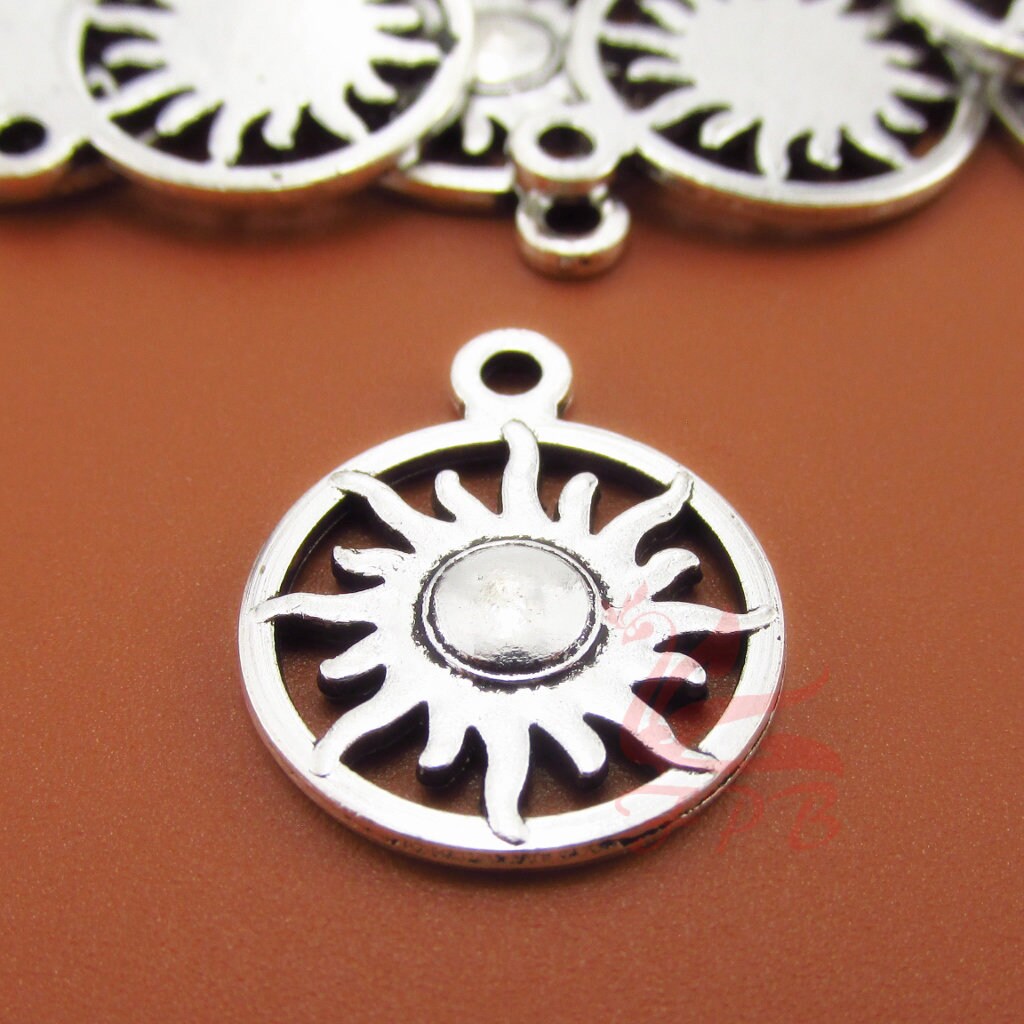 10 Sun Charms 20mm Wholesale Antiqued Silver Plated Pendants - Etsy