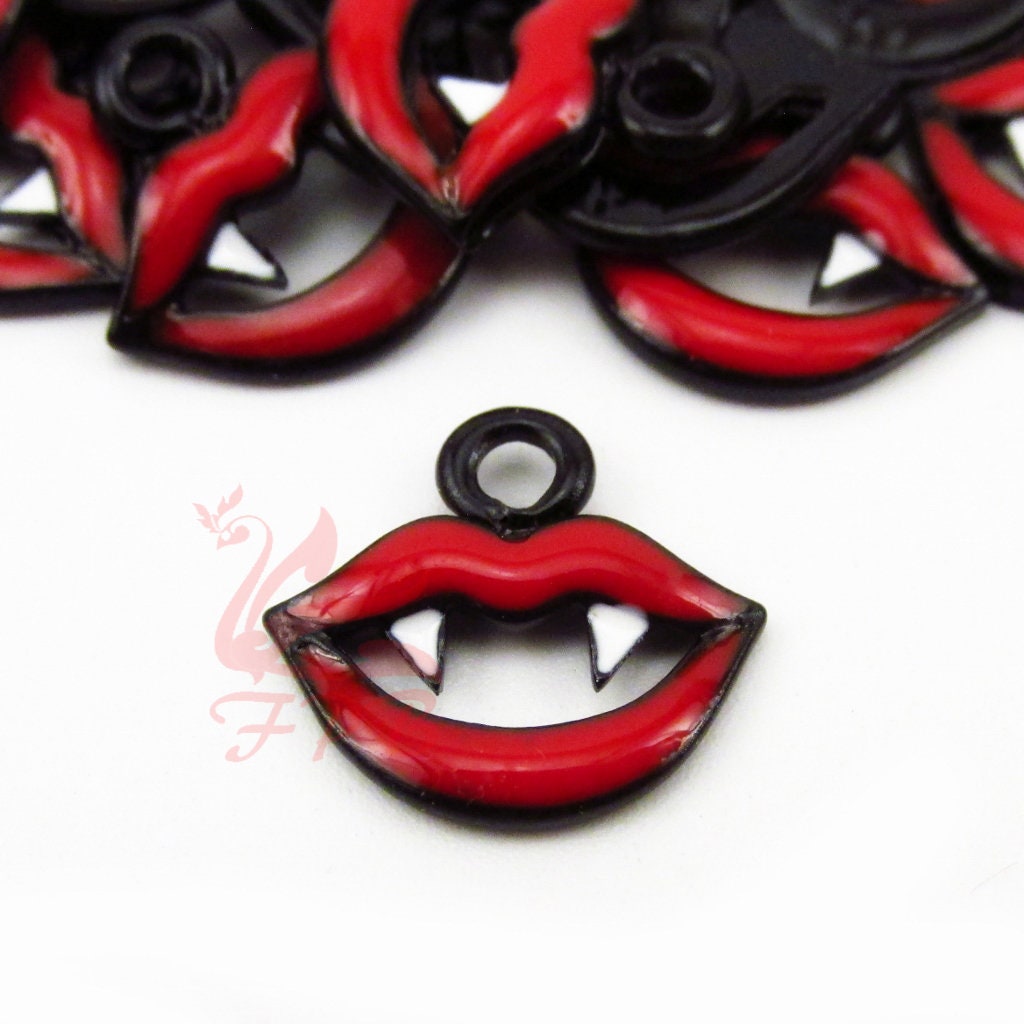 5 Vampire Fangs Charms 13mm Wholesale Gold Plated Sexy Red Lips Enamel ...