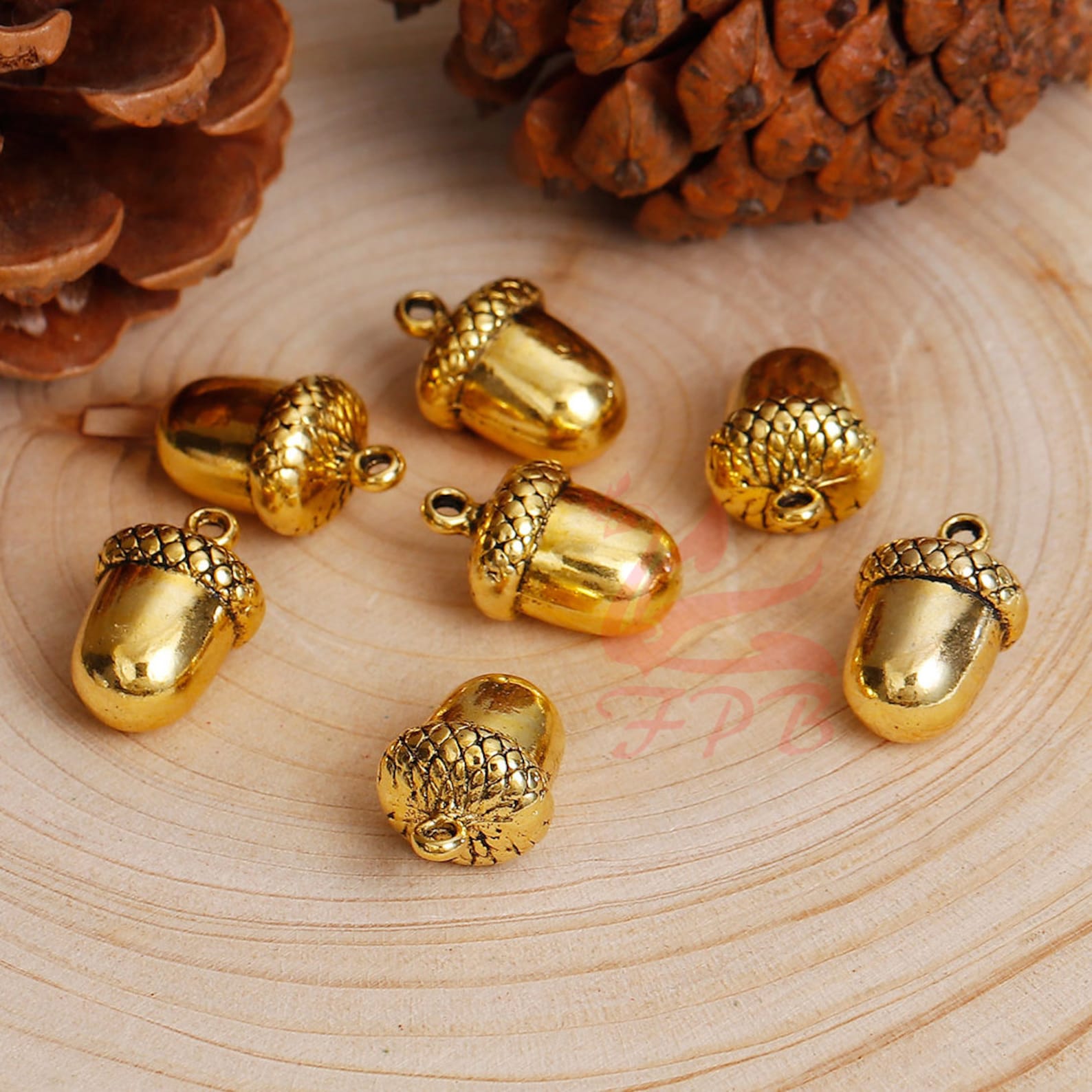 5 Acorn Charms 17mm Wholesale Antiqued Gold Plated Autumn Pendants ...