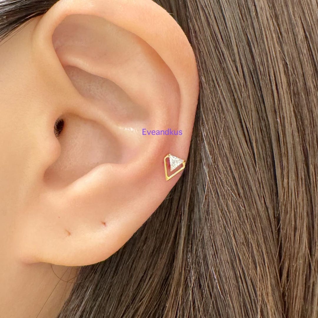 20g 18g 16g Triangle CZ With Outline Push in Threadless Implant Grade Titanium Labret, Tragus ...