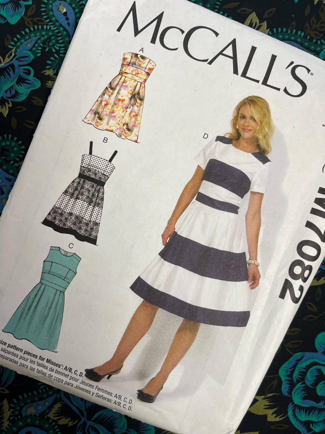 Bust 36-44 Uncut Mccalls Sewing Pattern M7802, Ladies Fit and Flare ...