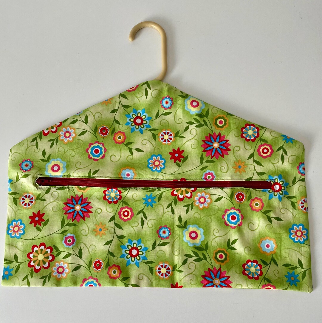 HANGER SAFE/ Pouch-zippered- Hide Your Stash- Money- Travel- Brand New ...