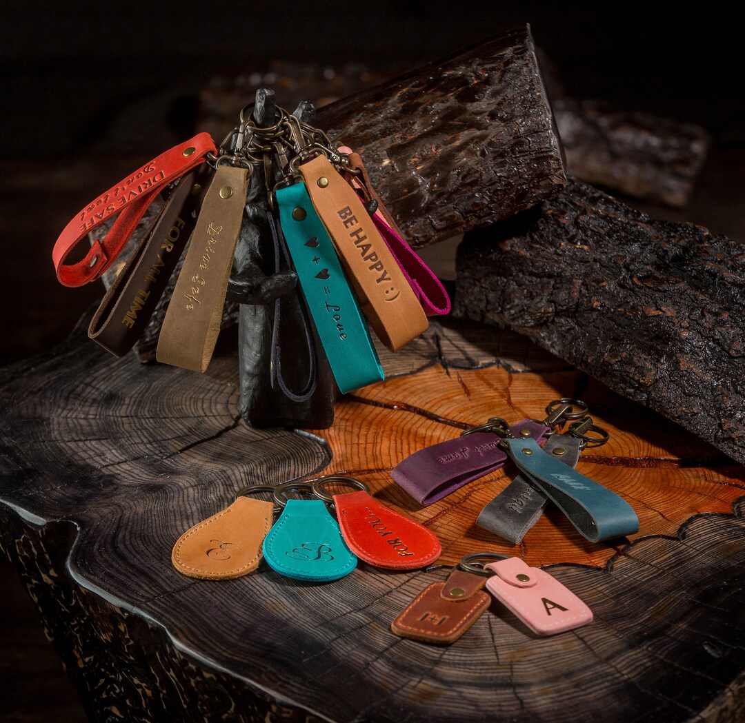 Leather Keychains, Bulk Wedding Party Gifts, Anniversary Gift ...