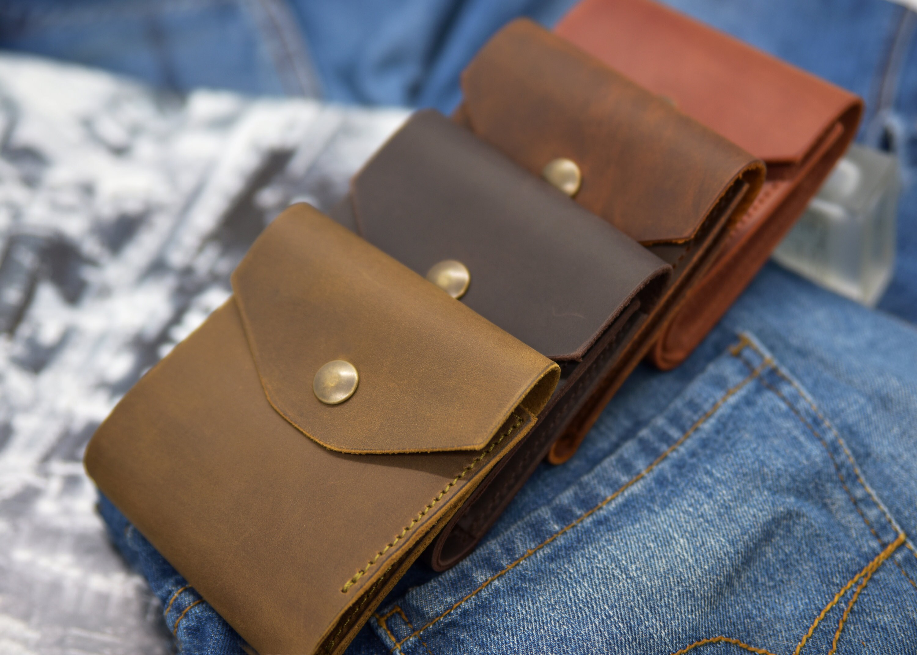 Personalized Leather Mens Wallet on Snap Anniversary Gift for | Etsy