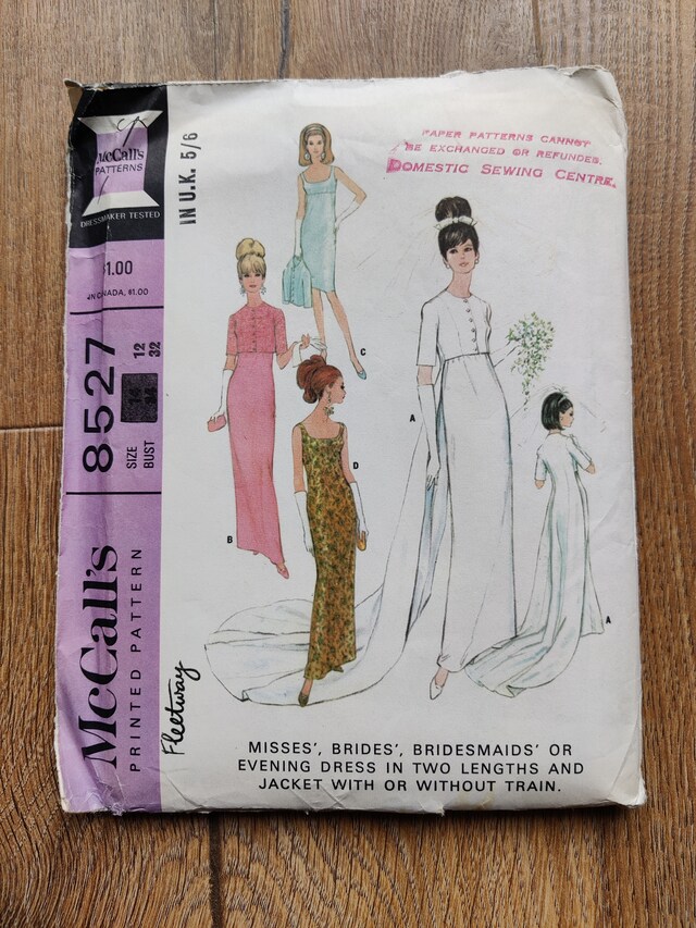 RetroClaude - Etsy UK