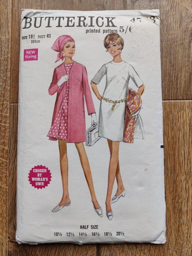 RetroClaude - Etsy UK