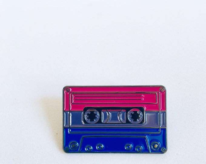 Bisexual Pride Flag Pin - Bisexual Pin - Bisexuality Pins and Buttons ...