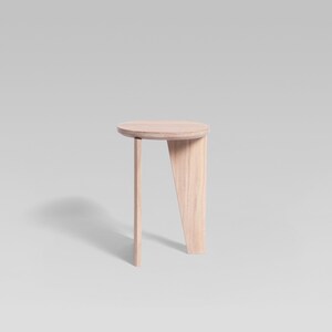 Natural Oak Bedside Table, Solid Oak Nightstand, Small Round Bedroom ...