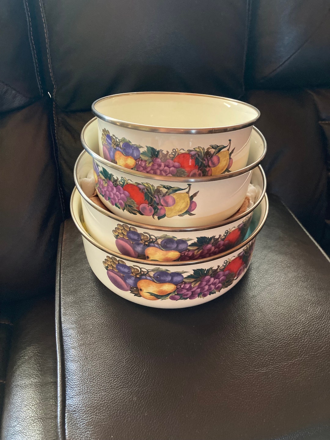 Vintage Enamelware Set of 4 Nesting Bowls. Cornucopia Serving Bowls ...