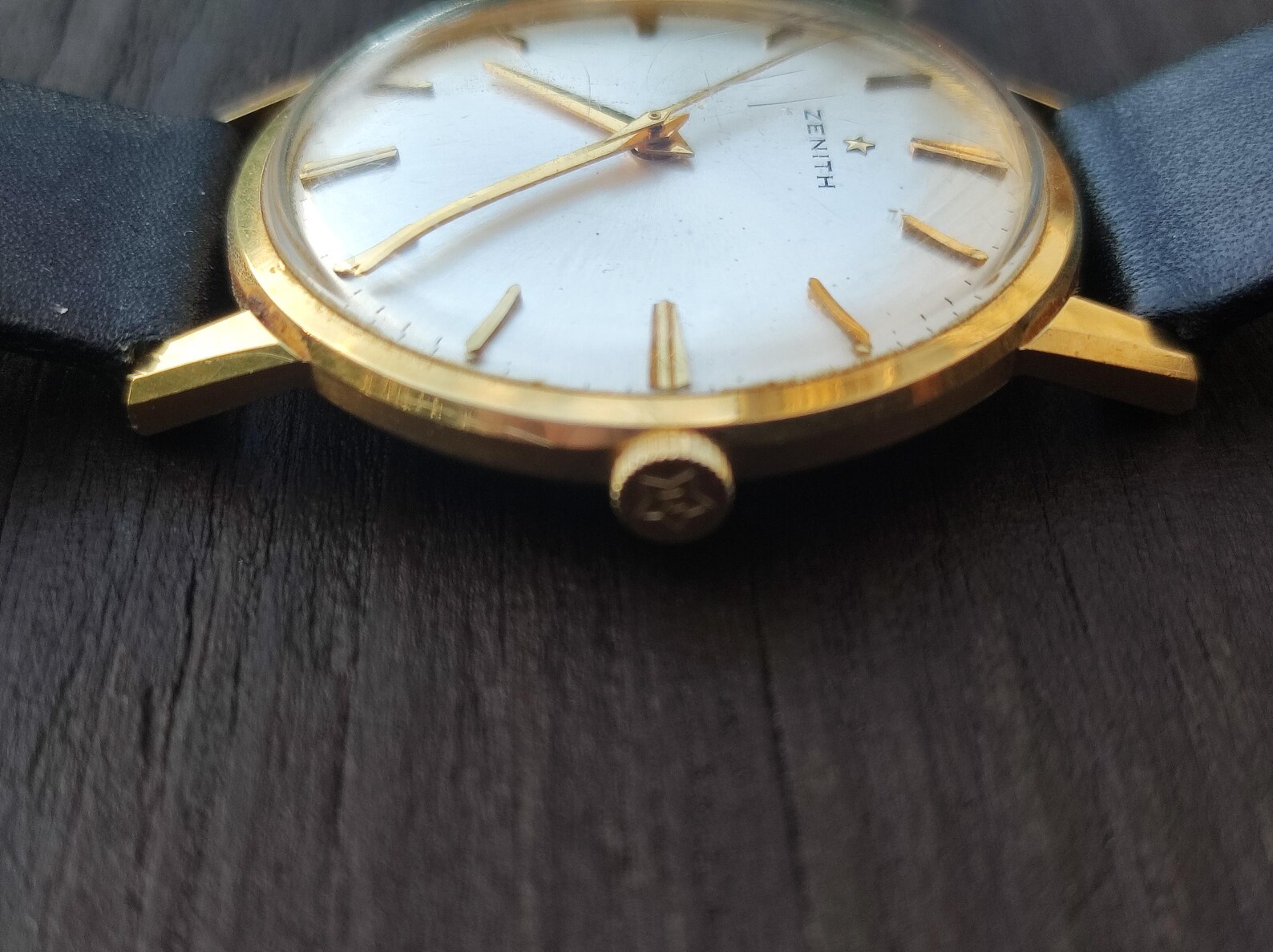 Zenith 18k Gold Men Wristwatch - Etsy Canada
