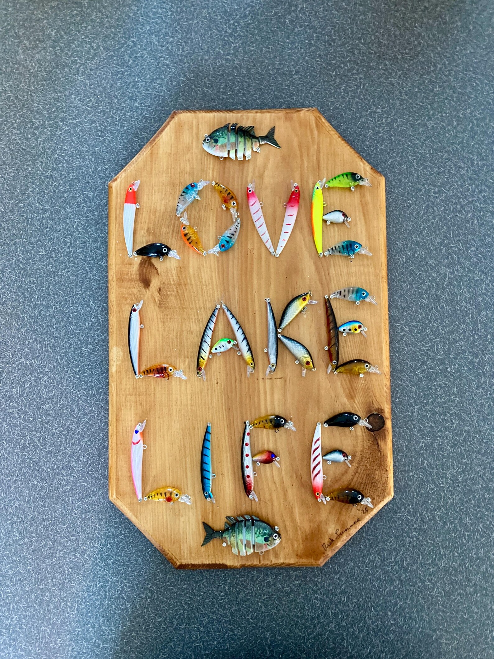 LOVE LAKE LIFE Sign Wall Hanging W/ Fishing Lures - Etsy