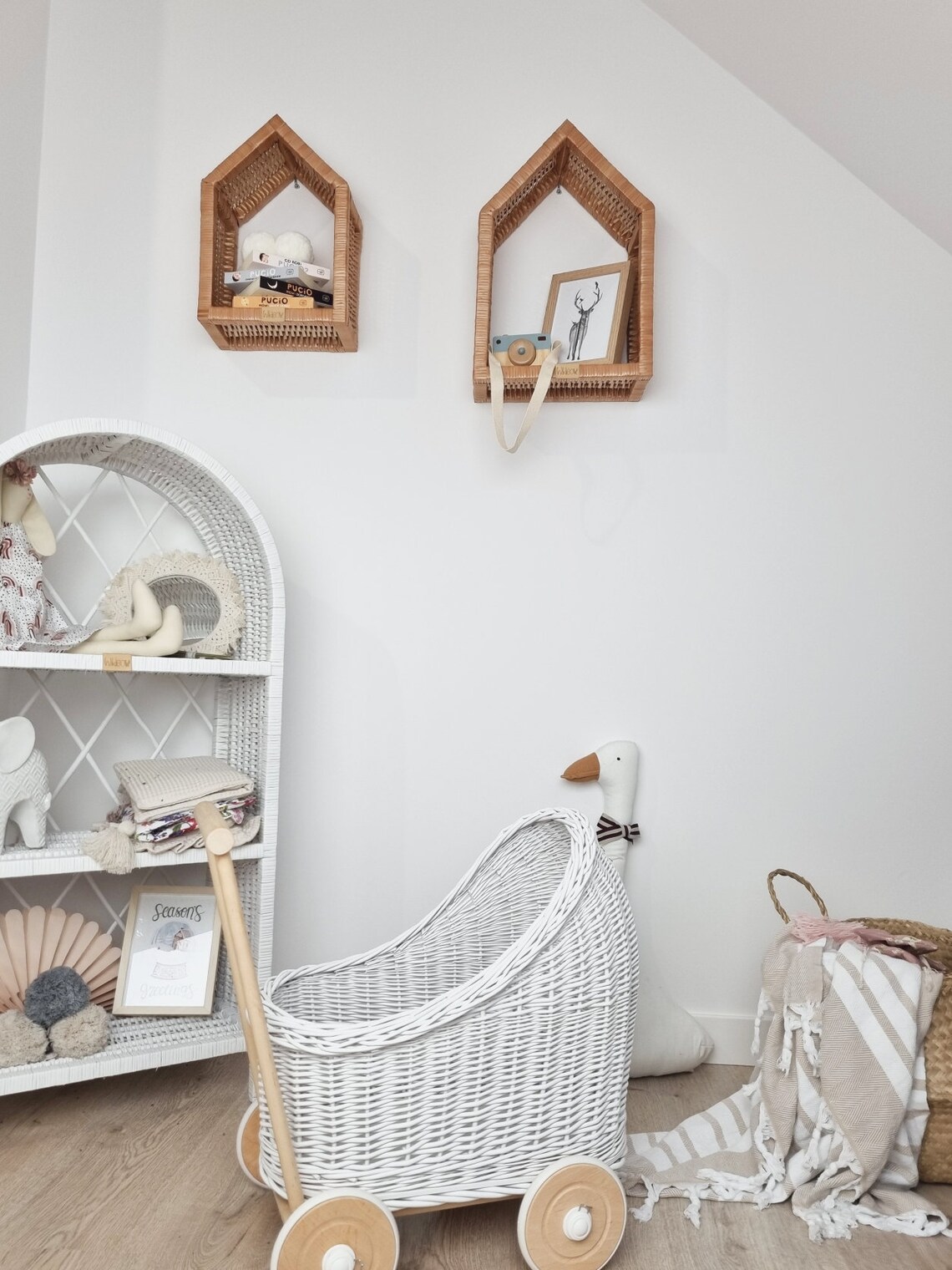 Wiklibox Wicker Houses a Set of NATURAL Wall Cabinets | Etsy