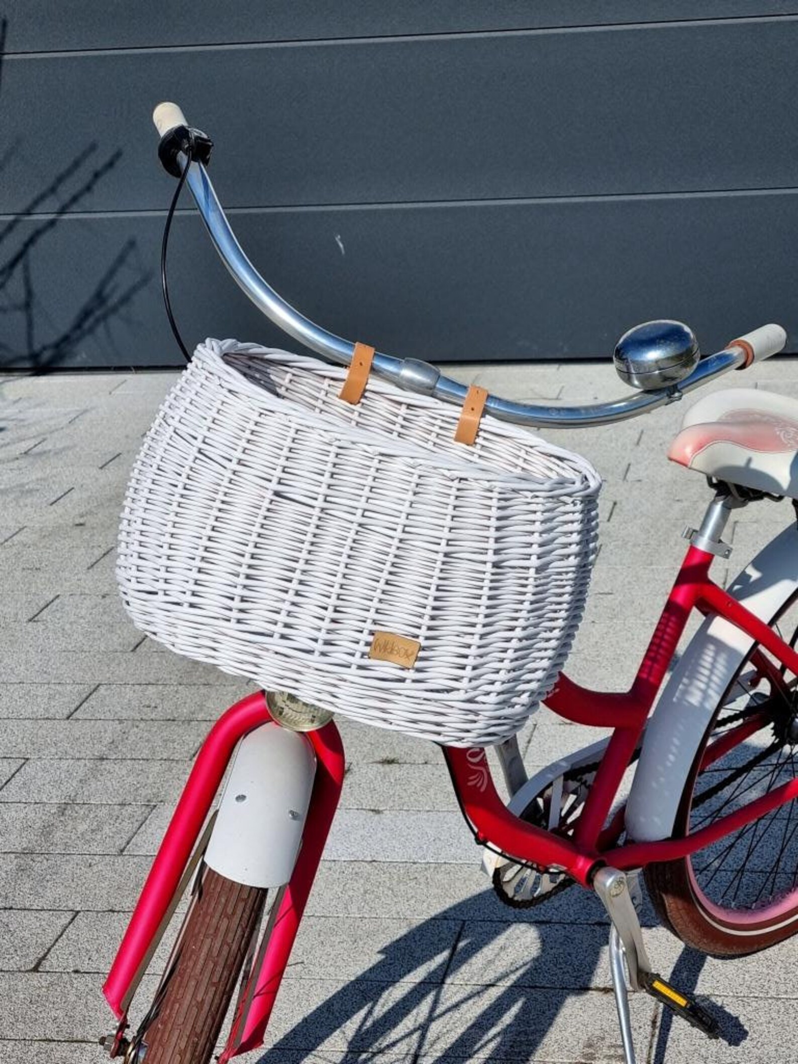 Wiklibox Wicker Bike Basket DUMPY in WHITE Color Mounted on - Etsy