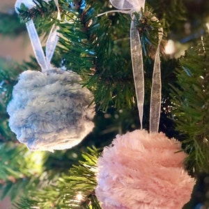 Christmas Tree Ornament Balls - Fluffy Velvet Yarn; Farmhouse Decor ...