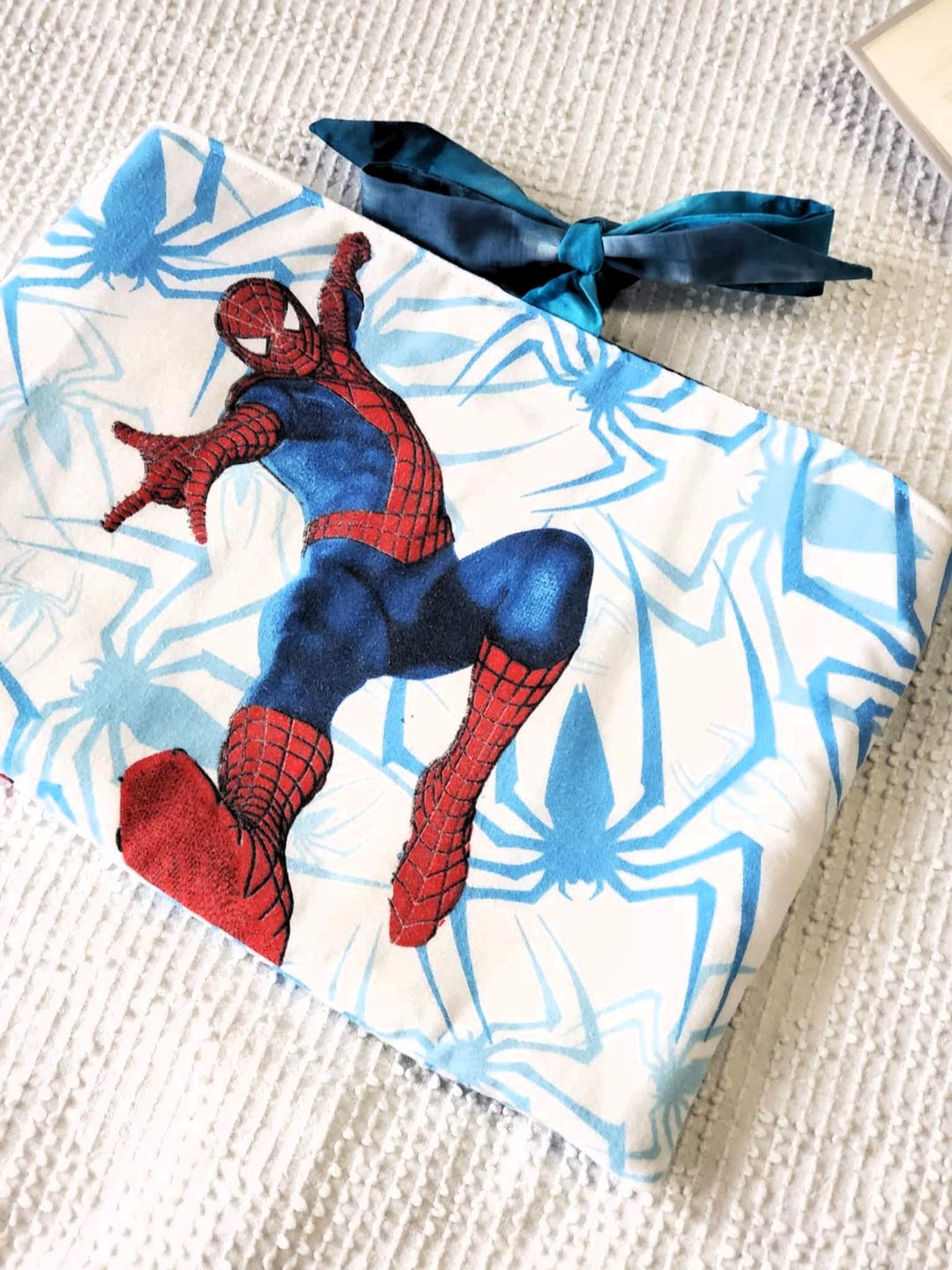 Spider Vigilante Pattern Book Sleeve, Bookish, Bow Closure, Gift ...
