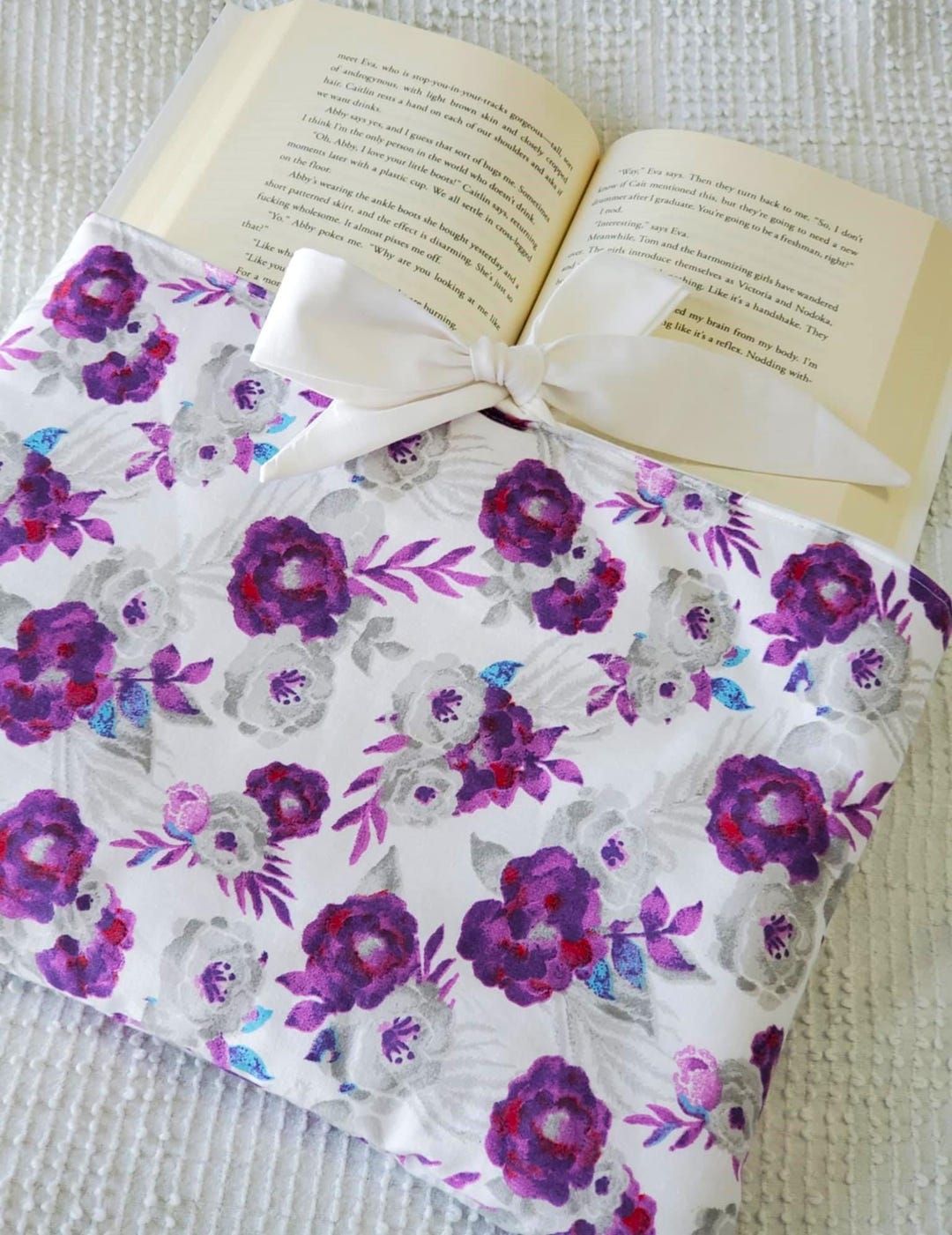 Violets Inspired Pattern Book Sleeve, Bookish, Bow Closure, Gift ...